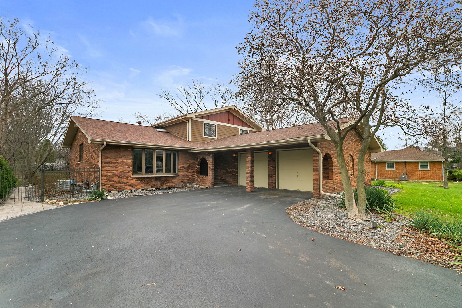 Timberlake Estates in Willowbrook IL Homes for Sale - Timberlake ...