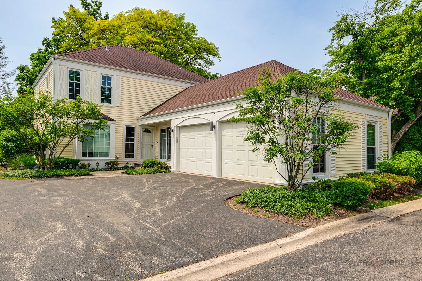 Ancient Tree in Northbrook IL Homes for Sale - Ancient Tree in ...